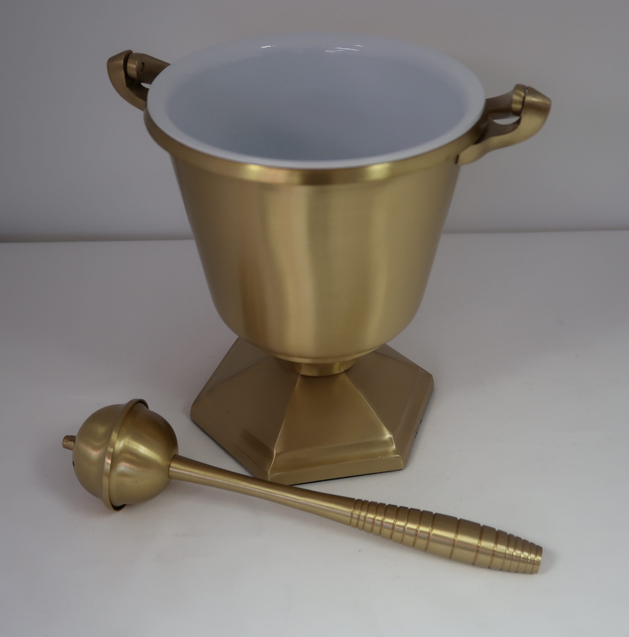 Holy Water Pot and Sprinkler with Liner – Byzantine Church Supplies