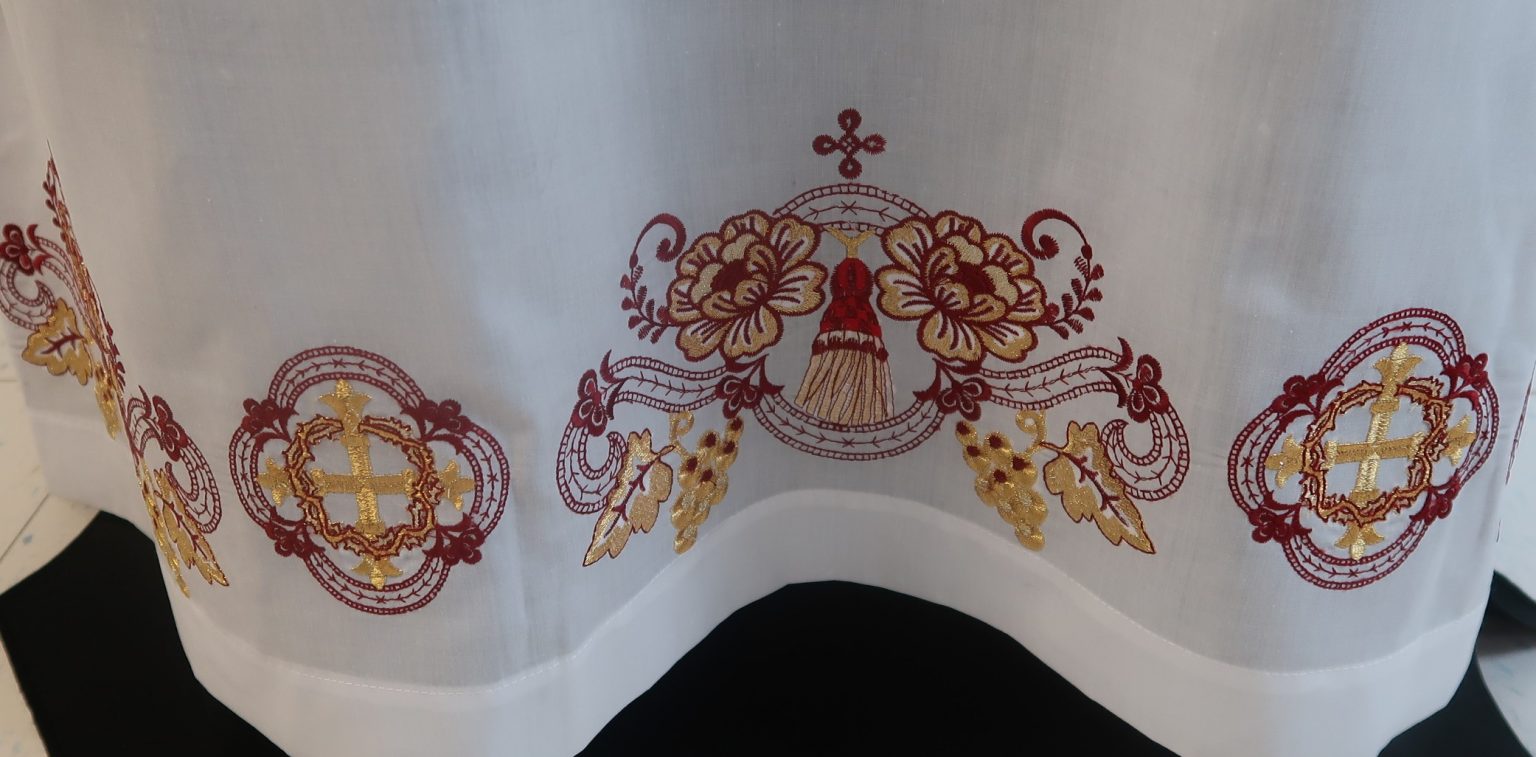 Alb with Burgundy Embroidery. XL Size – Byzantine Church Supplies