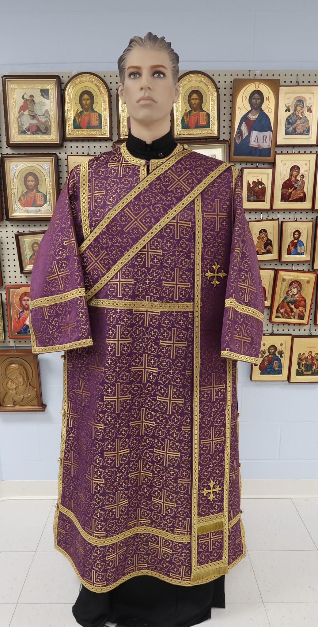 Deacon Vestments – Byzantine Church Supplies